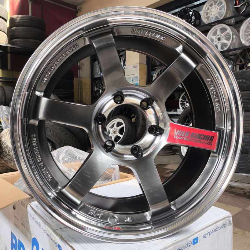 Jual VELG RAYS TE37 RING 18 LEBAR 9 ET 0 PCD 6X139 COCOK FORTUNER,PAJERO,HILUX DLL | Shopee ...