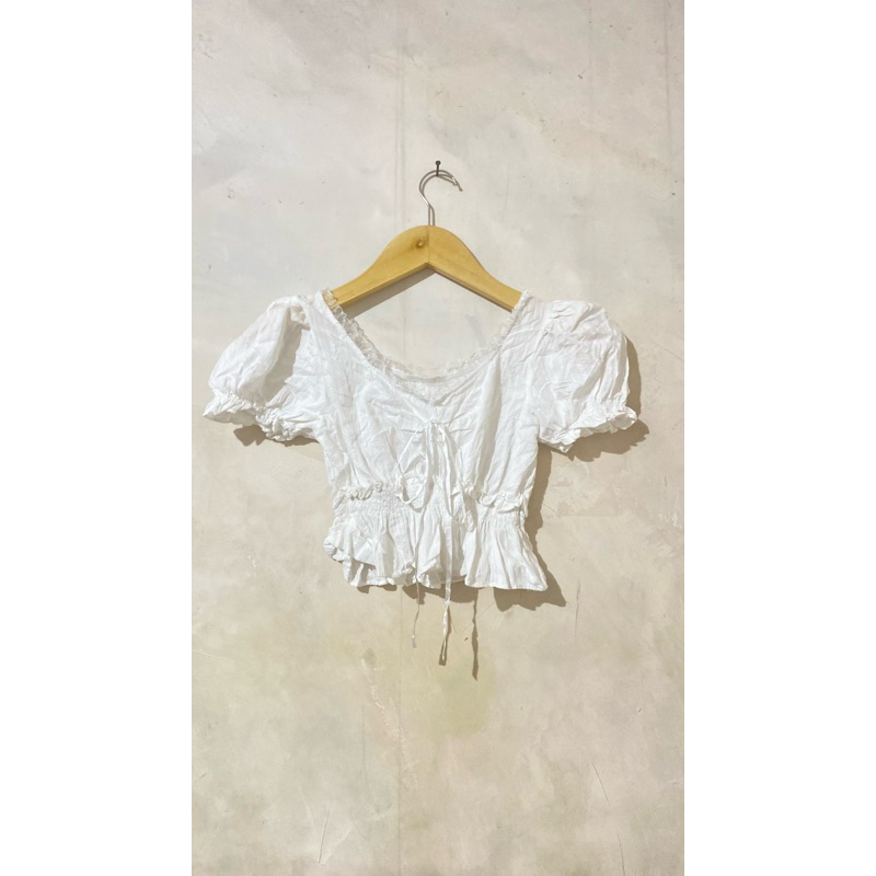 Jual CROP TOP WHITE | Shopee Indonesia