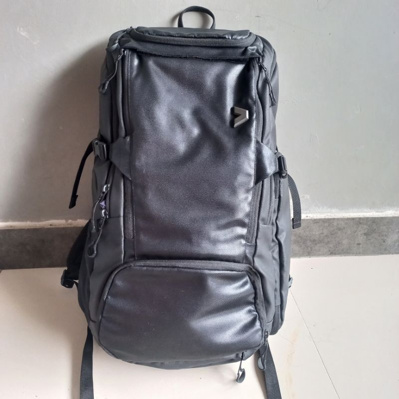 Jual KALIBRE TAS PUNGGUNG BACKPACK BLACKLINE BLACK | Shopee Indonesia