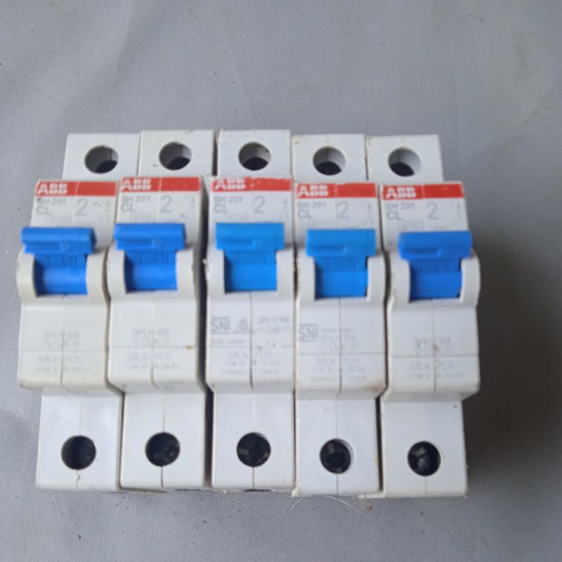 Jual jual mcb ABB 1 phas CL2 second | Shopee Indonesia