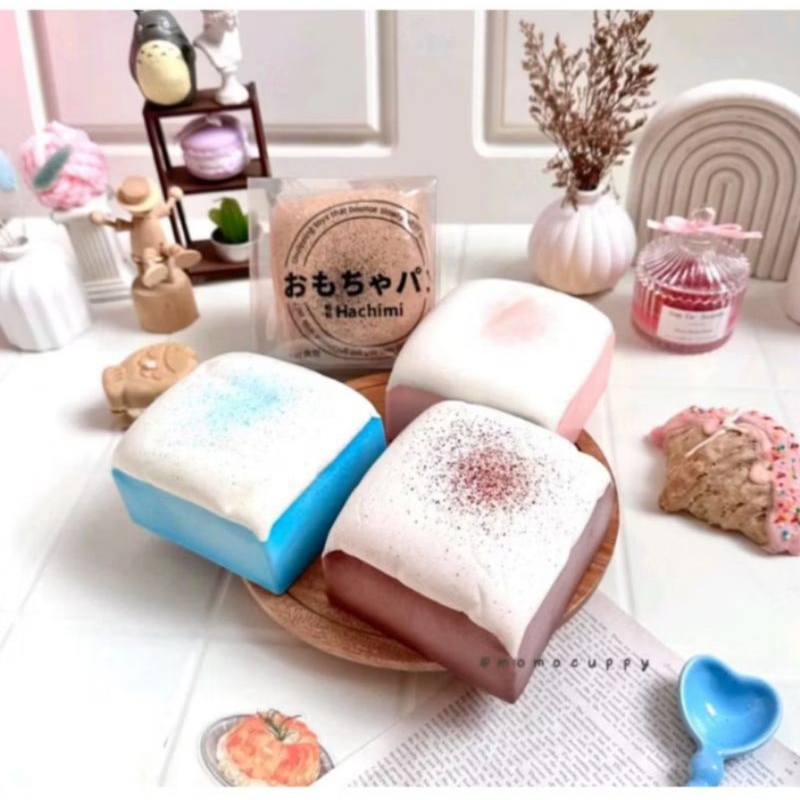 Jual READY STOCK medium thick toast by Ha chi mi squishy ,cromboloni ...