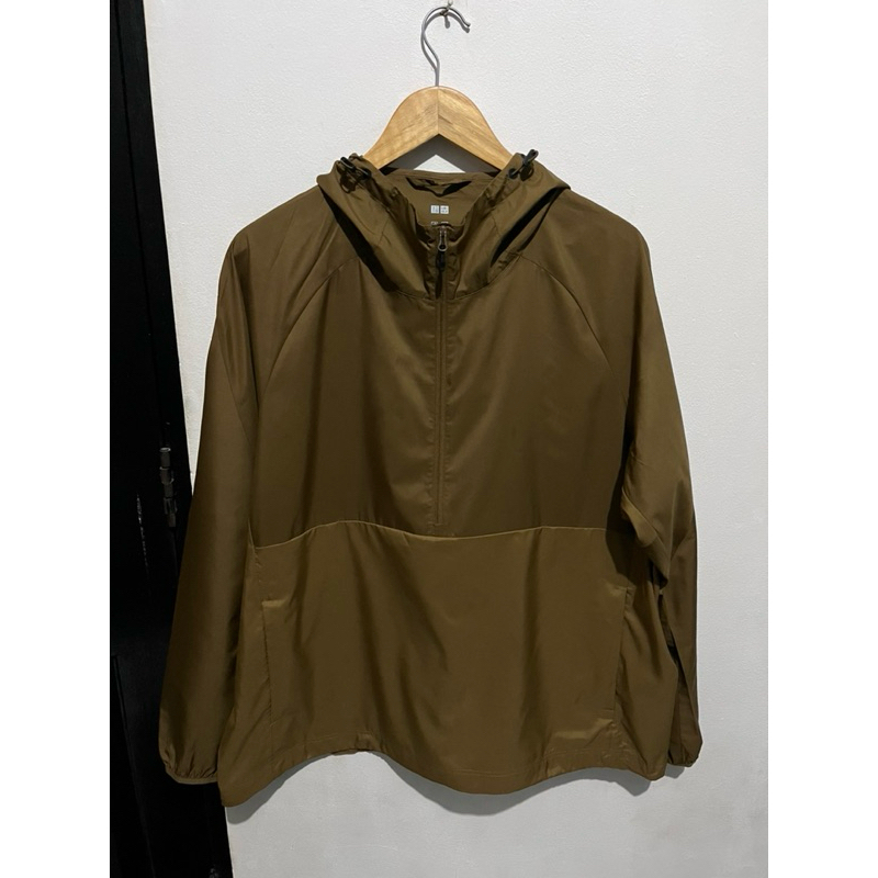 Jual Uniqlo Running Jacket | Shopee Indonesia