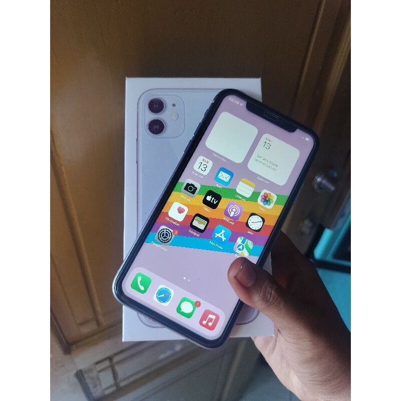 Jual iphone 11 128gb All operator lengkap | Shopee Indonesia