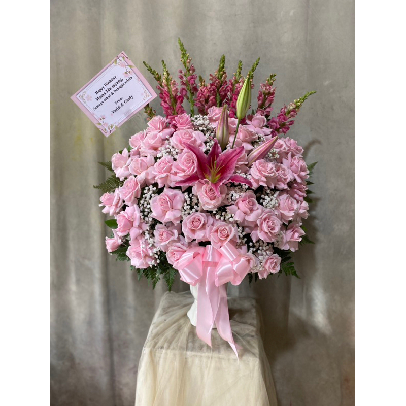 Jual Bunga meja mawar segar / rangkaian bunga segar | Shopee Indonesia