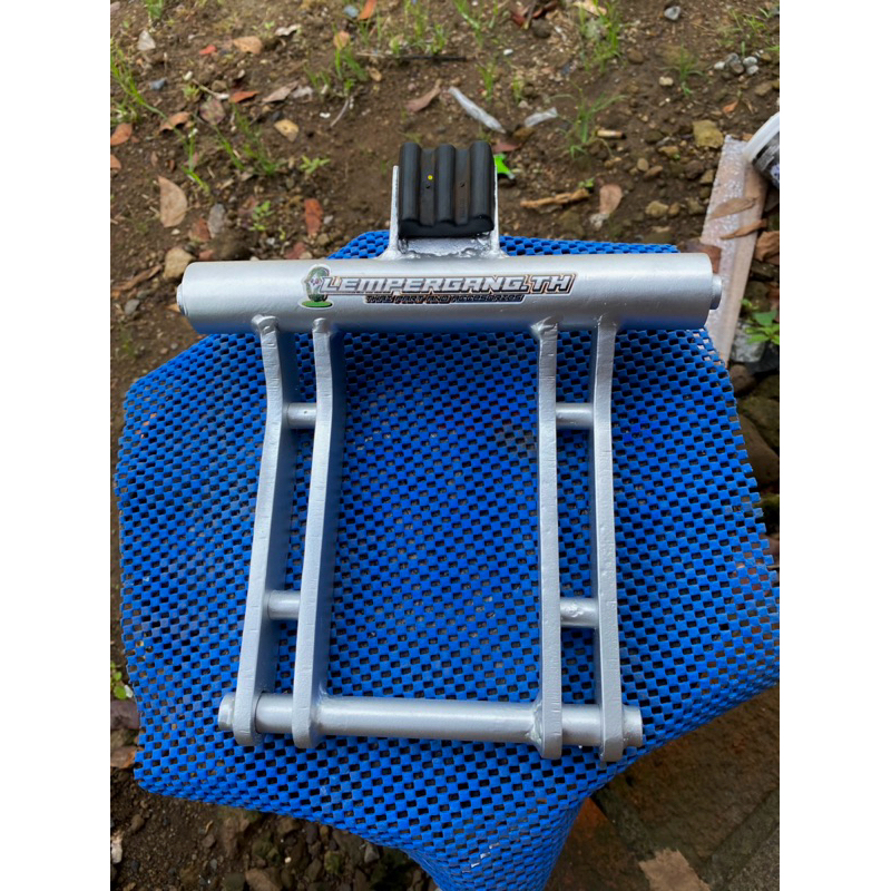 Jual ENGINE MOUNTING engine mounting VARIO 125/150 old VARIO 125/150 ...