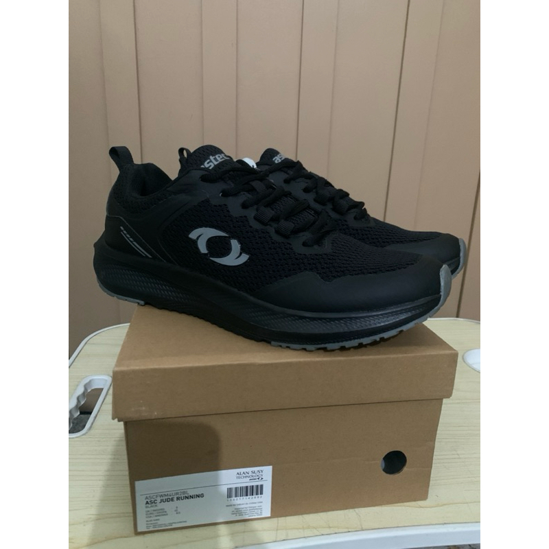 Jual Sepatu Pria Astec Jude Running Full Black | Shopee Indonesia