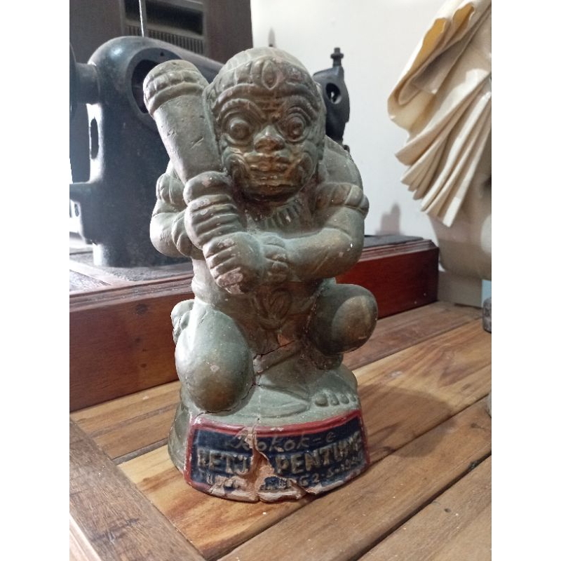 Jual PATUNG ANTIK/PATUNG UNIK/PATUNG KAYU/PATUNG KUNO/PAJANGAN KAYU ...