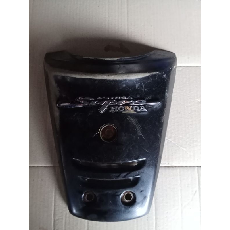 Jual panel depan dada tebeng dasi tengah Honda Supra X lama original ...