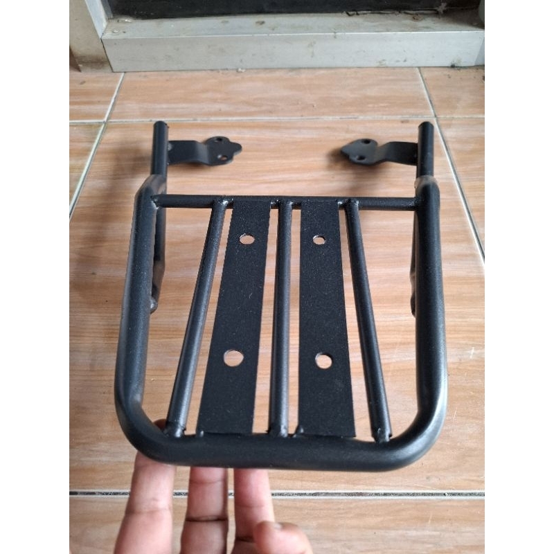 Jual BRECKET BOX DUDUKAN PLAT SCOOPY OLD DAN NEW | Shopee Indonesia