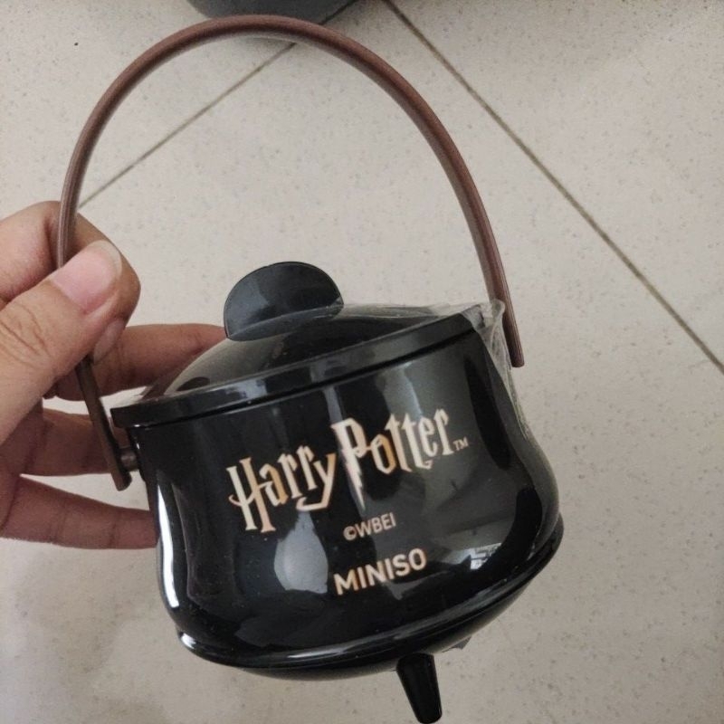 Jual Harry Potter x Miniso Cauldron Trinket Storage Box | Shopee Indonesia