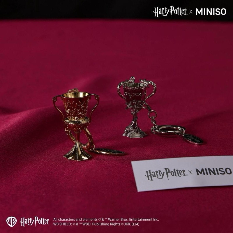 Jual Miniso Harry Potter Horcrux Hufflepuff Keychain and The Goblet of ...