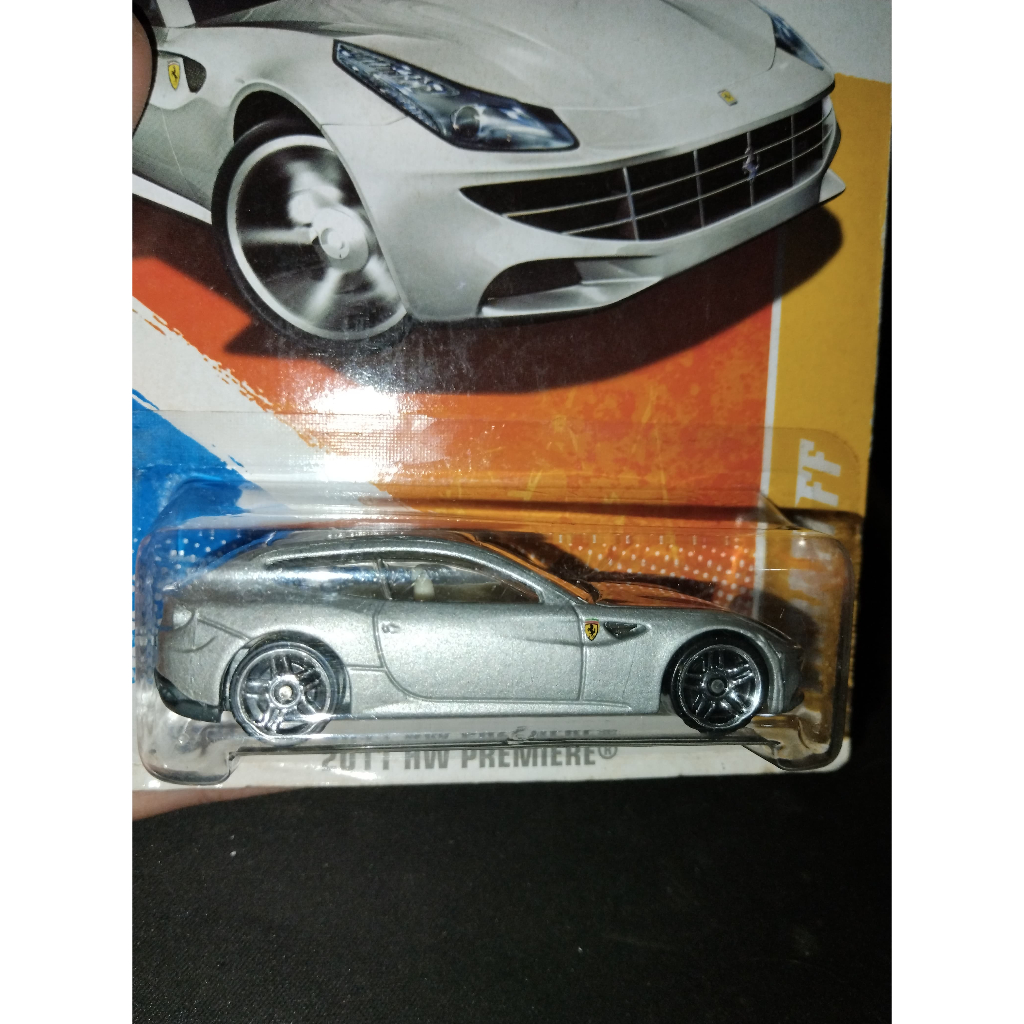 Jual hotwheels ferrari ff (card jelek) | Shopee Indonesia