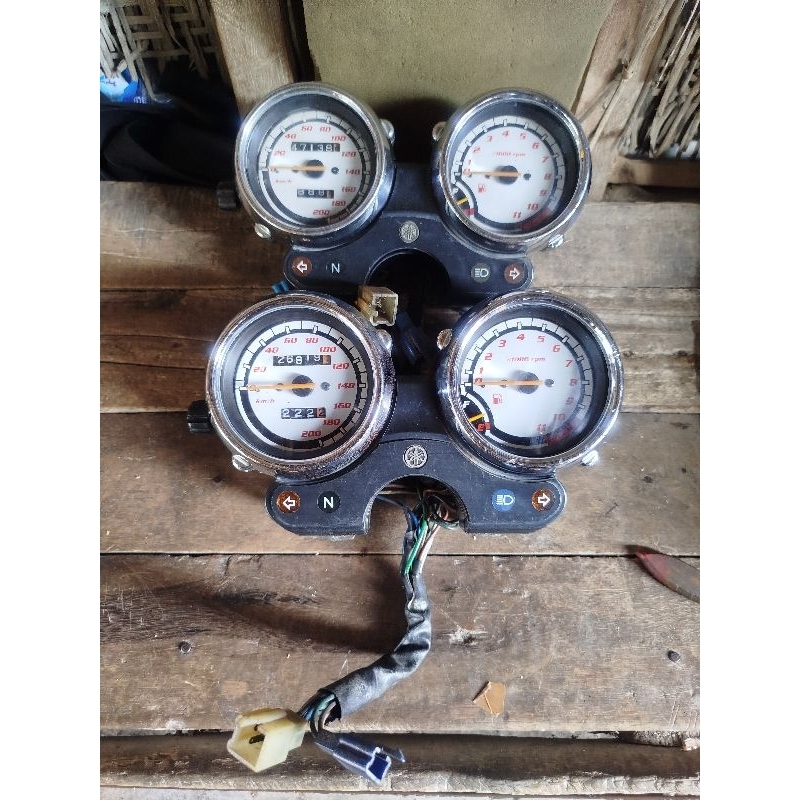 Jual SPIDOMETER SPIDO YAMAHA SCORPIO OLD ORIGINAL | Shopee Indonesia