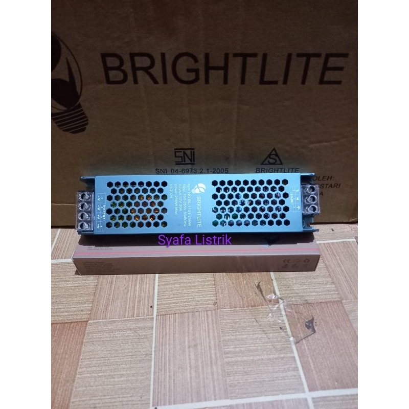 Jual BrightLite Trapo Lampu LED 20 Amper 12Volt indoor Power Supply ...