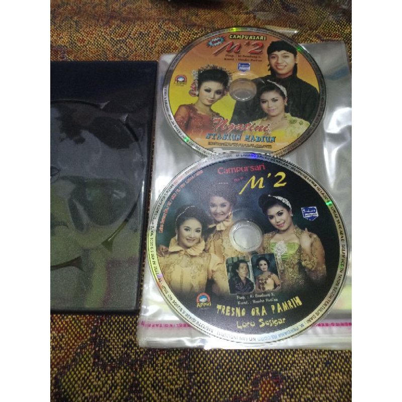 Jual KASET VCD CAMPURSARI R2 TANPA COFER BONUS BOX | Shopee Indonesia