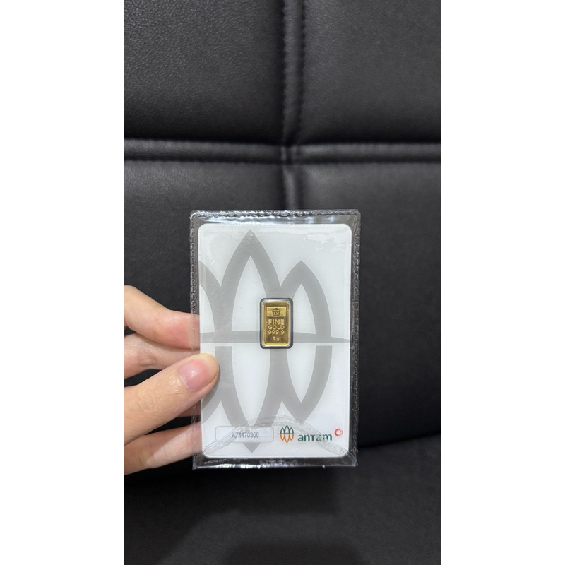 Jual Logam Mulia Microgold ANTAM 1gram Emas Mini Gold 24K | Shopee ...