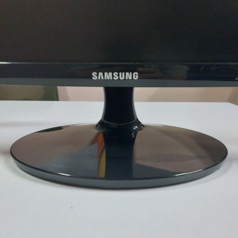 Jual Kaki Monitor / Kaki LED 19 SAMSUNG ( Type S19D300 ) | Shopee Indonesia