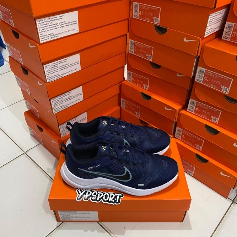 Jual sepatu lari nike downshifter 12 Navy DD9293 400 Original BNIB ...