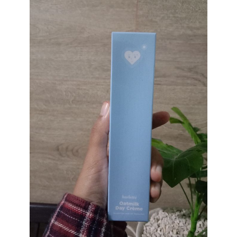 Jual [New] Ready! harlette Oatmilk day cream | Shopee Indonesia
