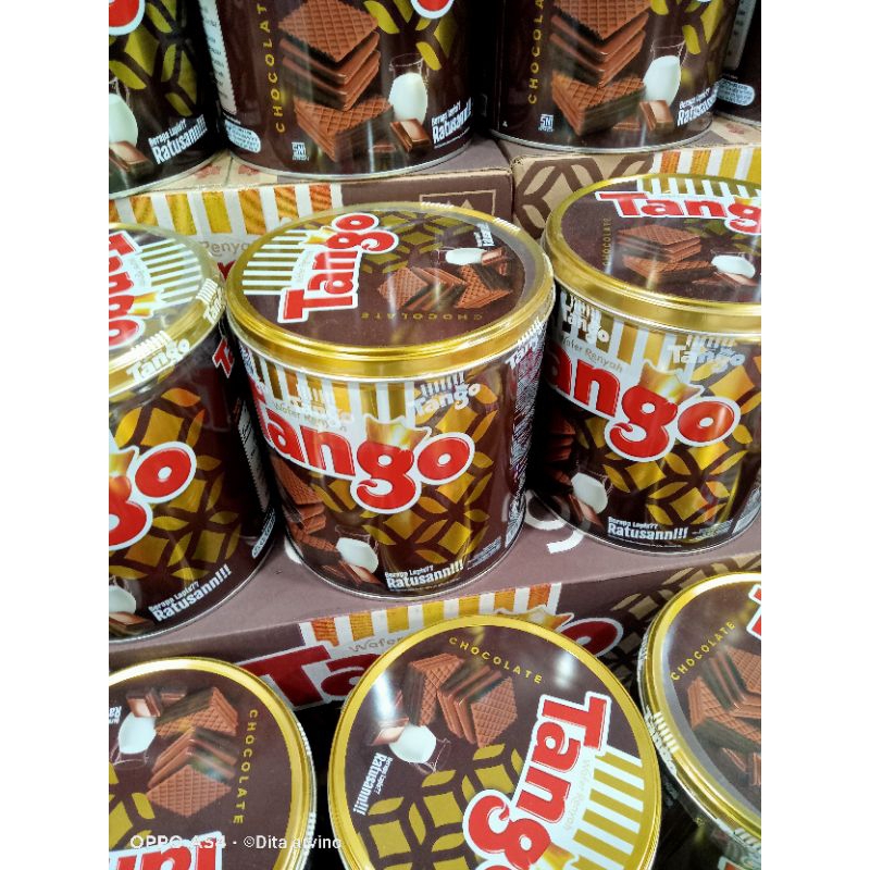 Jual TANGGO WAFER 1 KALENG + PACKING KARDUS | Shopee Indonesia