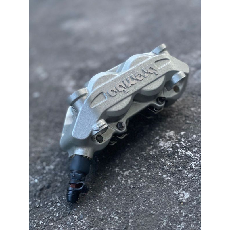 Jual CALIPER BREMBO 848 DUCATI EVO ORIGINAL COPOTAN MOTOR PICH 100mm ...