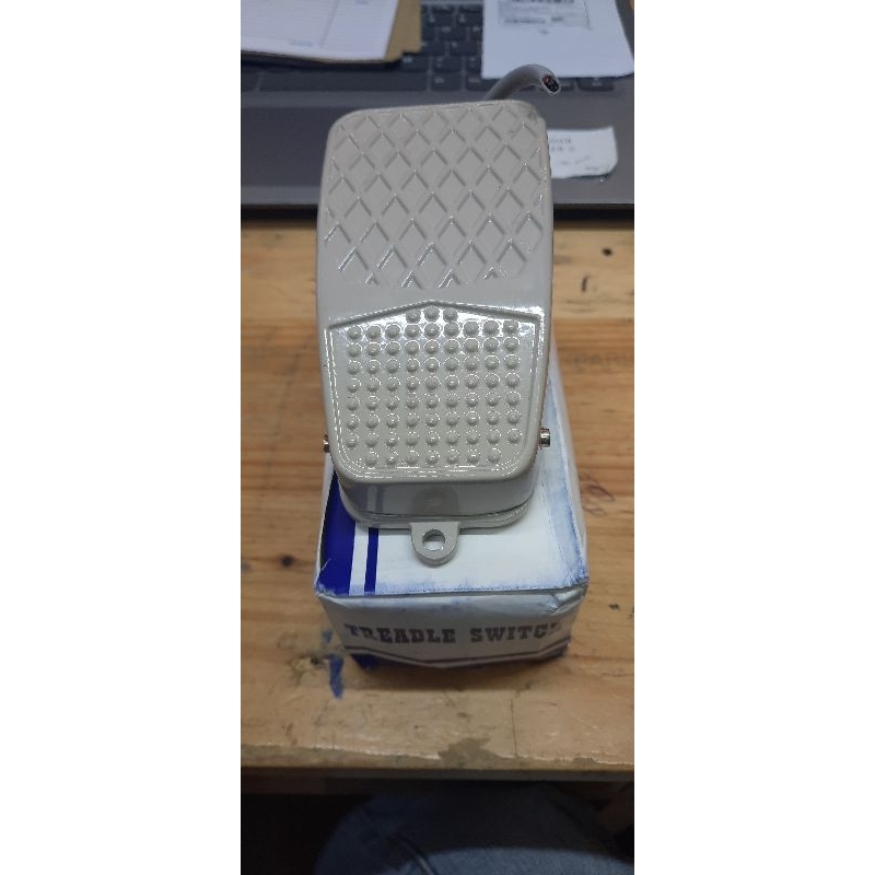 Jual Foot Switch / Treadle Switch FS-2 | Shopee Indonesia