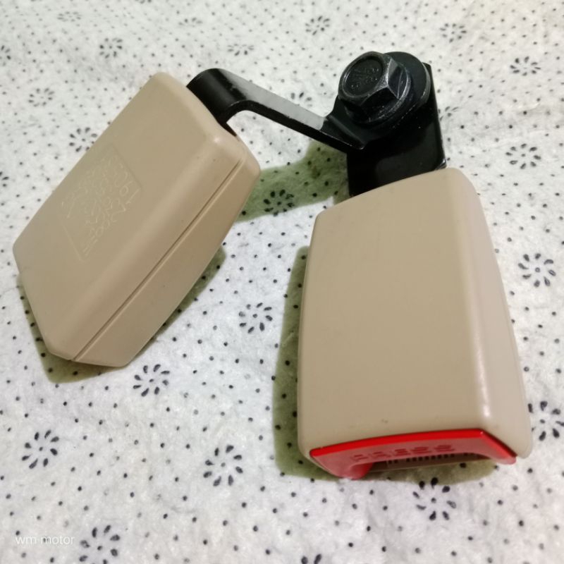 Jual stik tangkai seat belt seatbelt lock kunci inova innova avanza ...