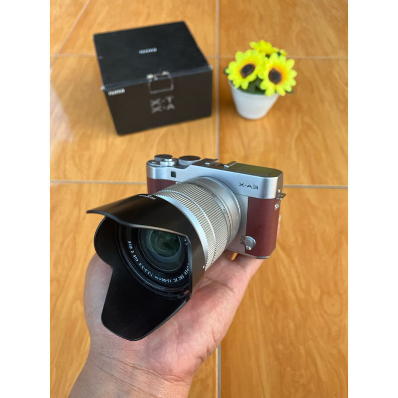 Jual FUJIFILM XA3 FUJIFILM X-A3 KAMERA MIRROLESS FUJIFILM XA3 MULUS | Shopee Indonesia