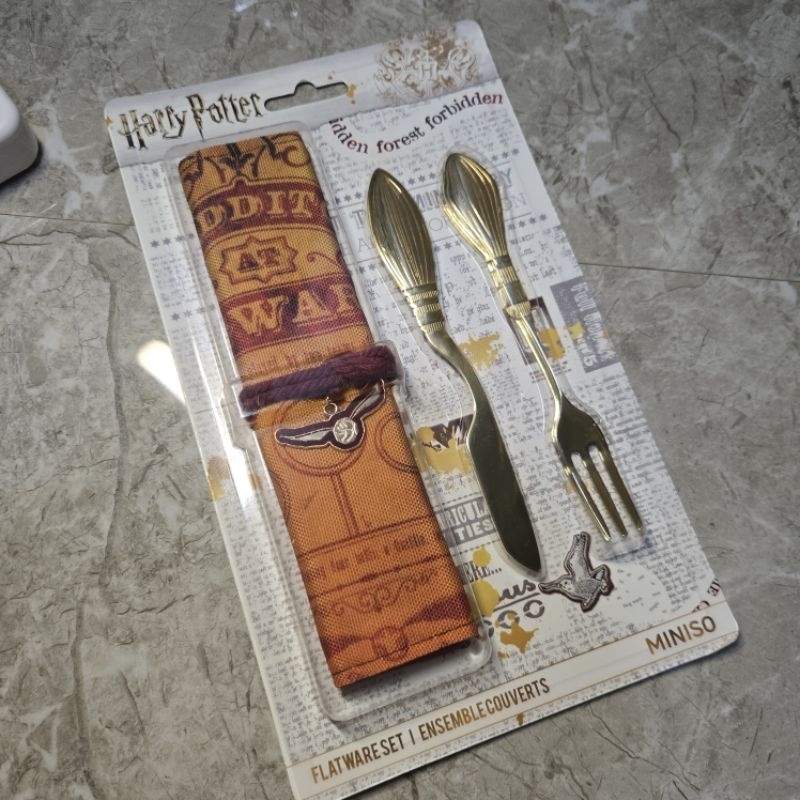 Jual HARRY POTTER x MINISO - FLATWARE FORK & KNIFE CULTERY SET / Set ...
