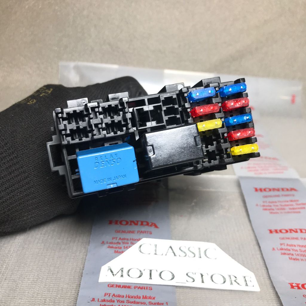 Jual Box sikring FullSet Relay Com Power Complite Rumah Sikring sekring ...