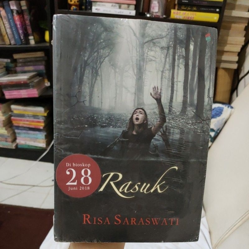 Jual Novel misteri horor original segel Rasuk by Risa Saraswati cover ...