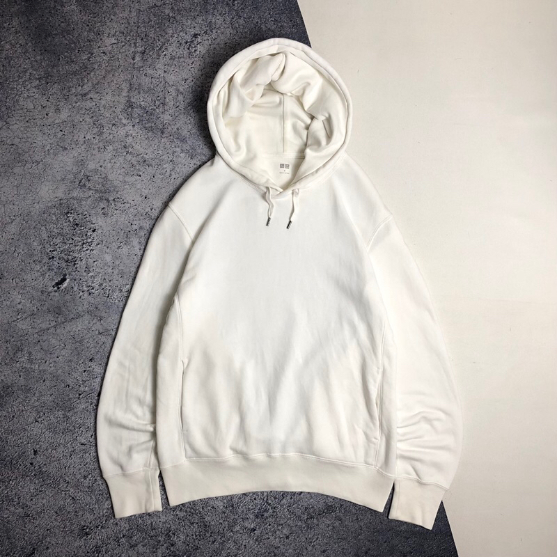 Jual Hoodie Uniqlo putih | Shopee Indonesia