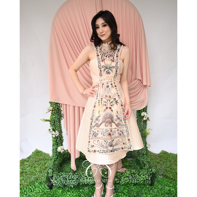Jual Candy Claudia Couture - Xin Yan Dress - Dress qipao | Shopee Indonesia