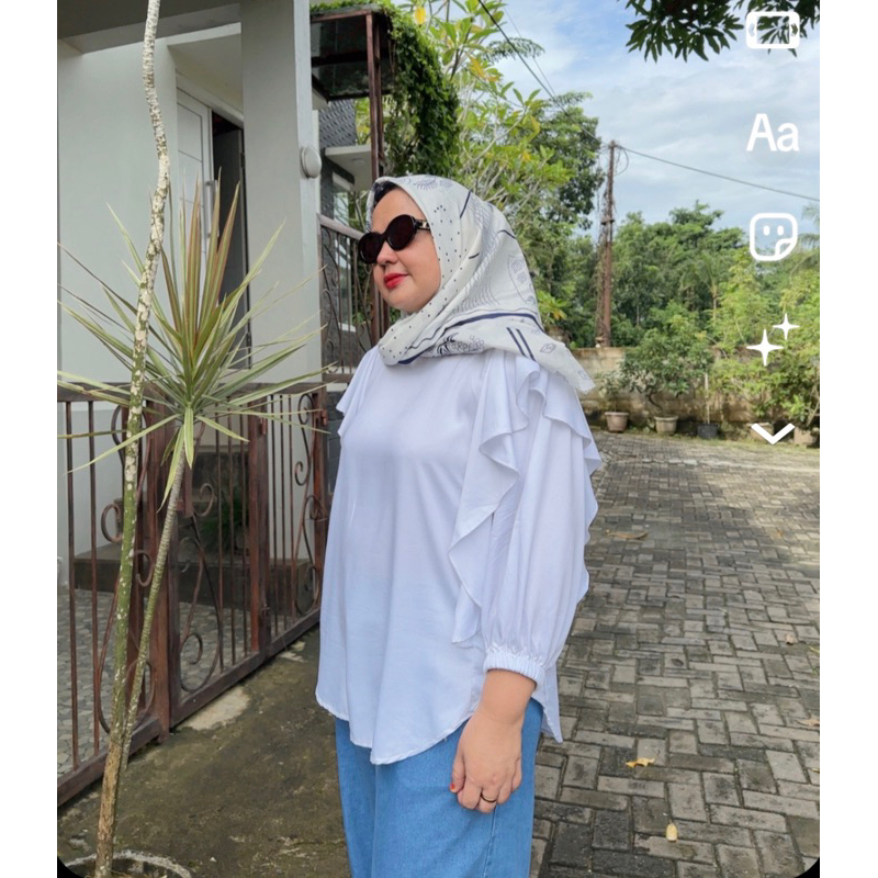 Jual REGENTA’S BLOUSE RUFFLE BAHAN TWILL | Shopee Indonesia