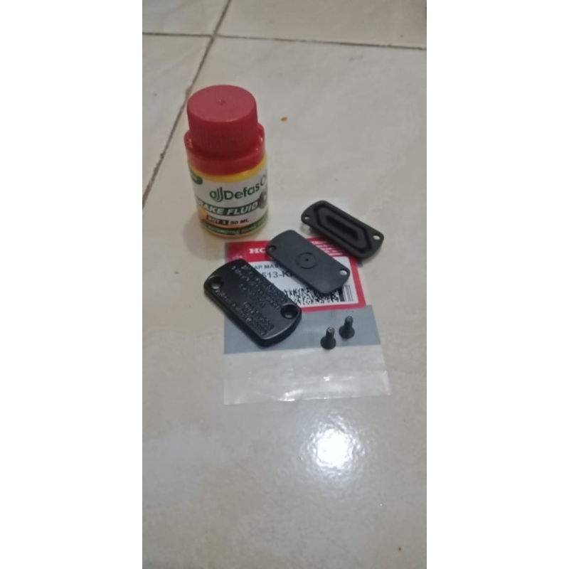 Jual Minyak Rem Honda Beat plus Tutup Minyak Rem Plus Minyak Rem Beat ...