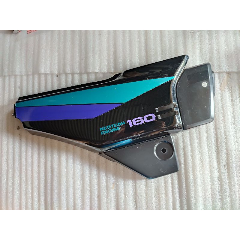 Jual bok aki honda gl pro hitam tahun 1995 96 bagian kanan saja ...