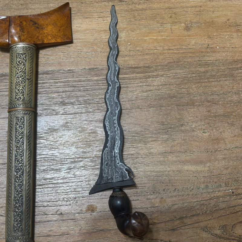 Jual Keris Pusaka Bugis Sumbawa NTB Sepuh Carito Buntolo luk 15 Carita ...