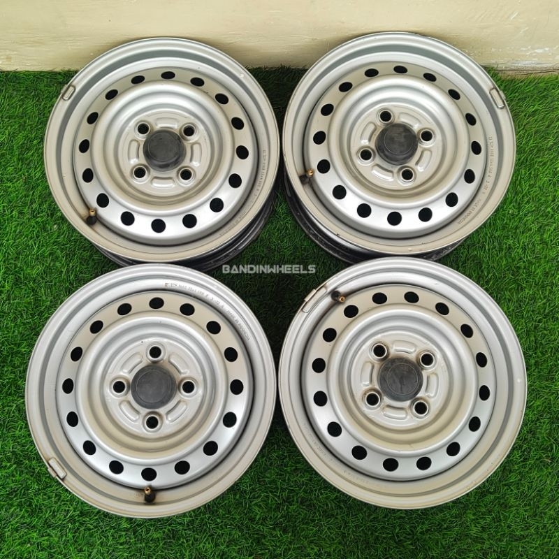 Jual velg kaleng R13 Sigra silver mulus | Shopee Indonesia