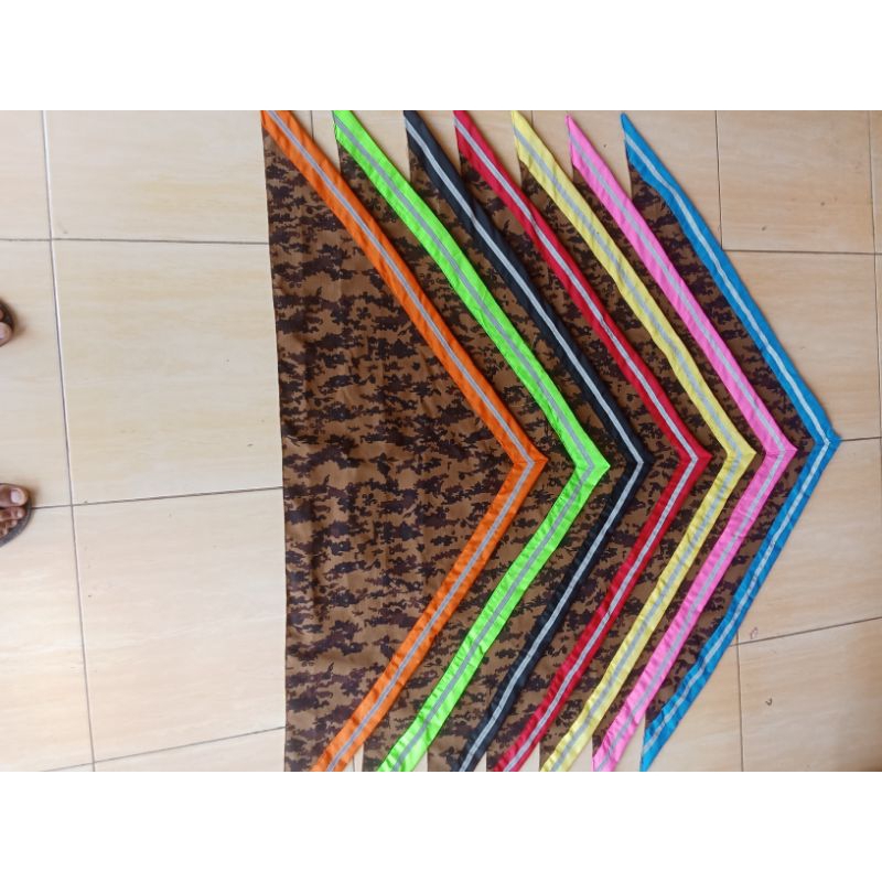 Jual scrap loreng Pramuka menyala premium / syal ukuran besar bahan ...
