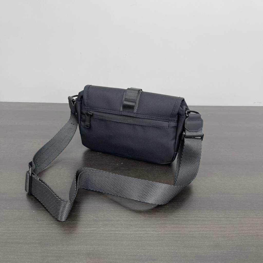 Jual Sling Bag Pria (11) | Shopee Indonesia