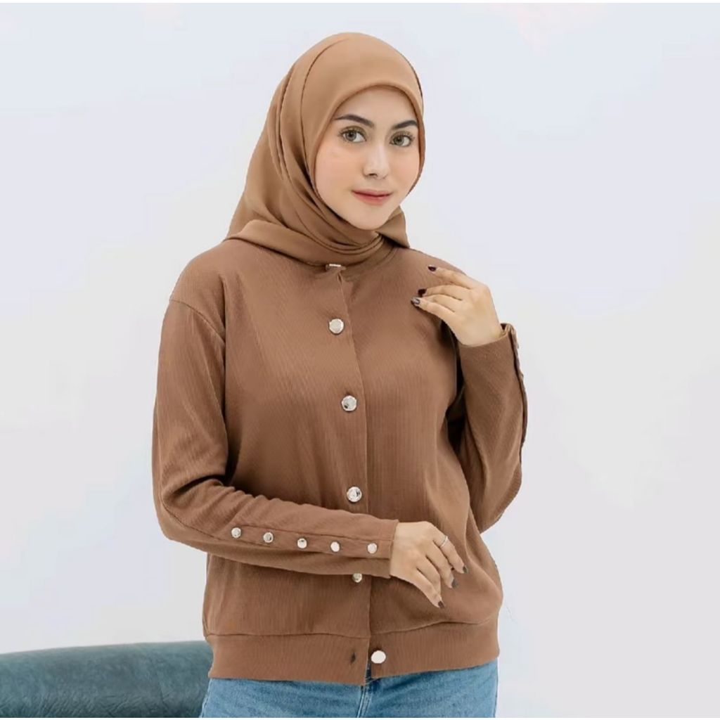 Jual AIRA CARDI KNIT Kardigan Rajut Abu-abu Lengan Panjang muslimah termurah perempuan btcsolo ...