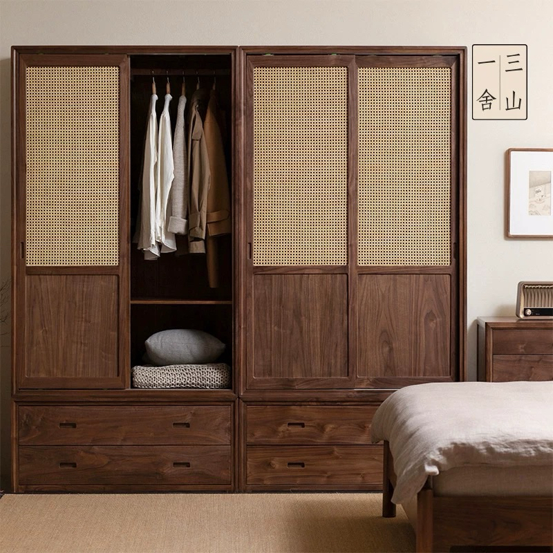 Jual Almari Pakaian Pintu 4 Minimalis Kayu Jati Kombinasi Rotan ...
