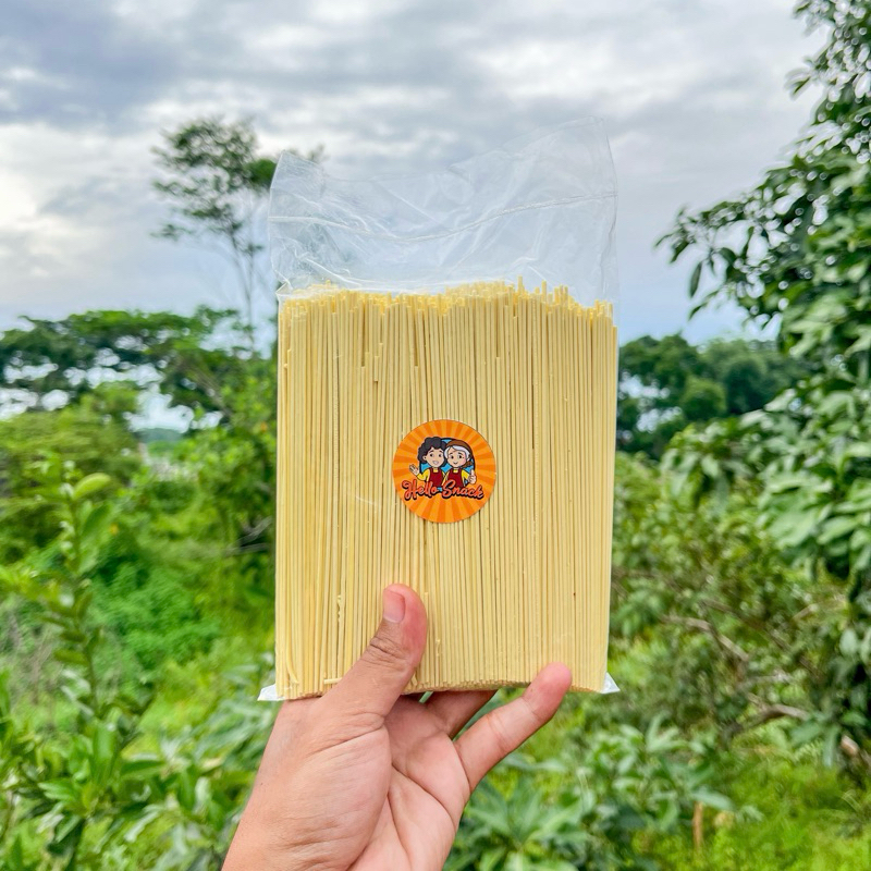 Jual HELLO SNACK - Mie Lidi Mentah by Hello Snack Kemasan 500gr Bersih ...