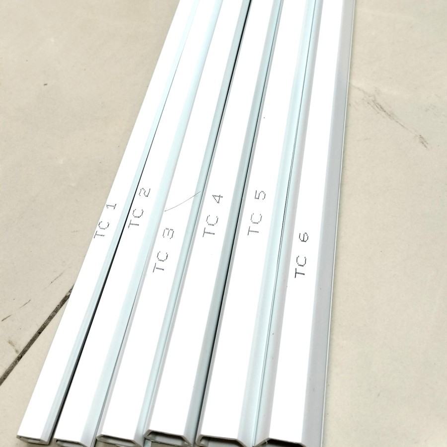 Jual Kabel Protector / Kabel Duct TC 1 2 3 4 5 6 Cable Duct Protector ...