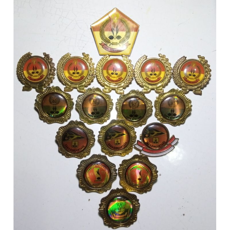 Jual Pin Pramuka Vintage 30 Pcs Lebih | Shopee Indonesia