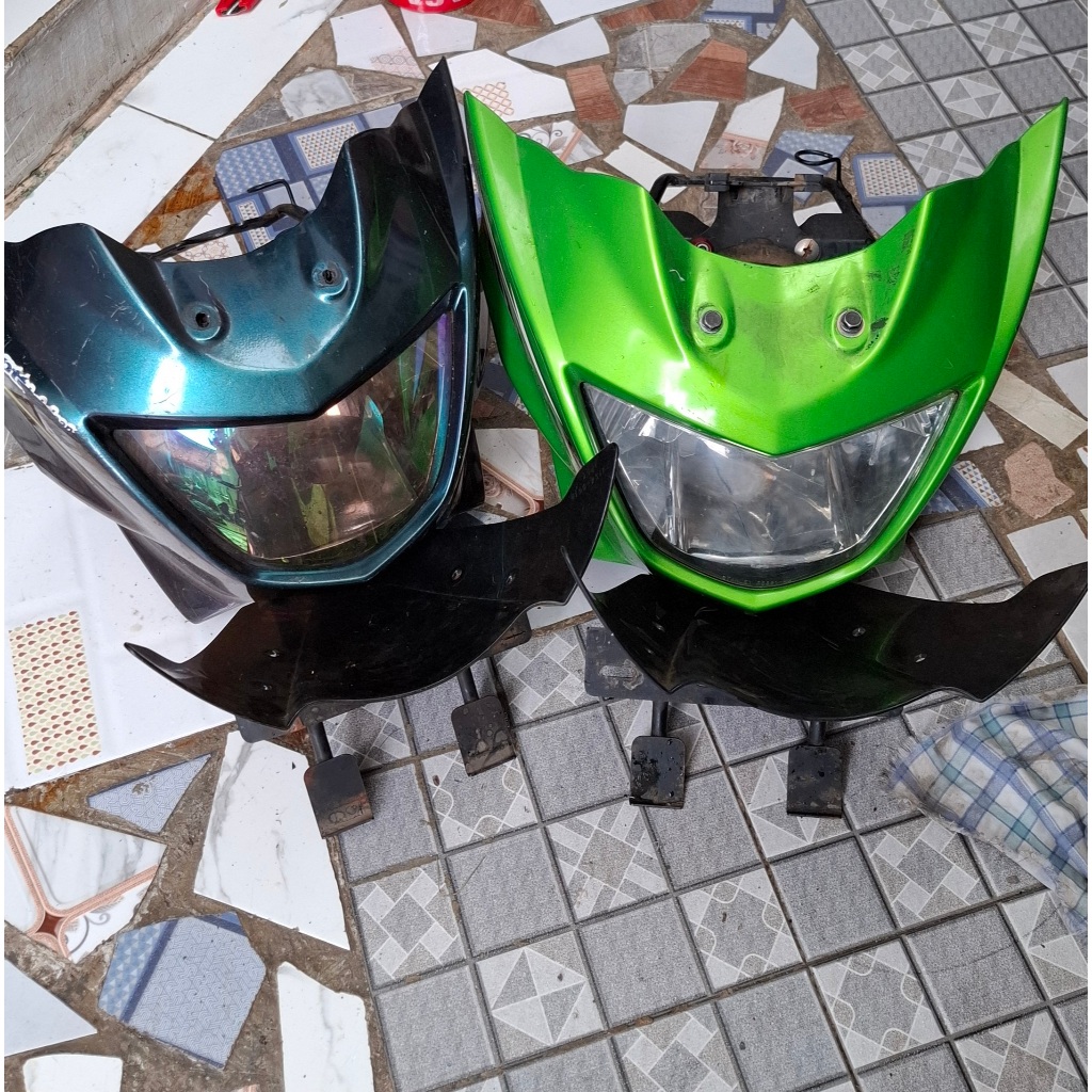 Jual Lampu depan ninja r barong original copotan asli (sesuai foto ...