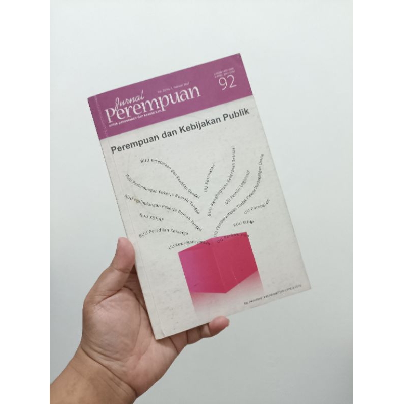 Jual Buku Yayasan Jurnal Perempuan Edisi 92 Perempuan dan Kebijakan Publik | Shopee Indonesia