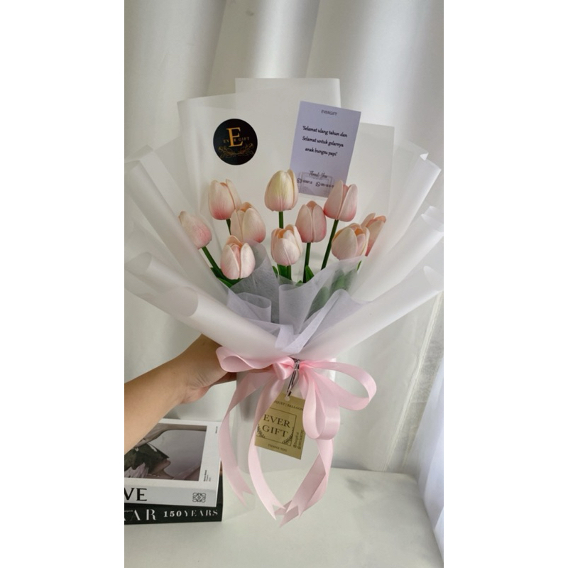 Jual Tulip Bouquet/Buket Tulip/Buket Bunga Tulip Artificial | Shopee ...