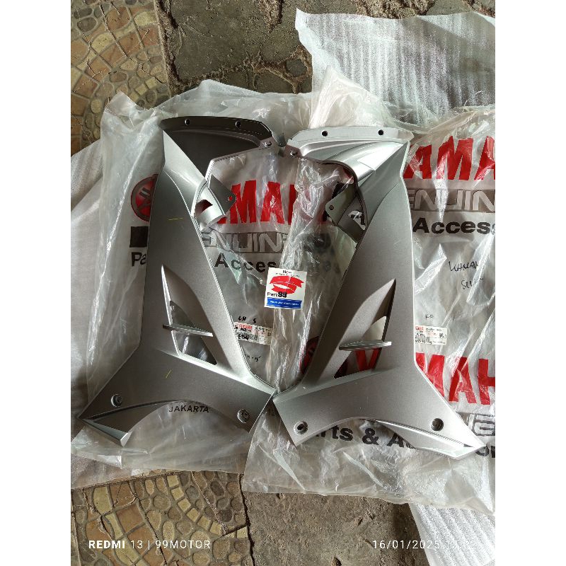 Jual sayap legsild dalam kanan kiri set yamaha vega r new silver hitam ...