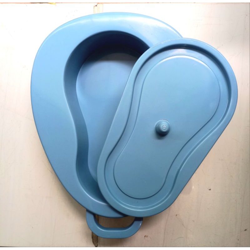 Jual Onemed Bedpan Oval Plastik Blue Pan Pispot Tempat BAB Buang Air ...